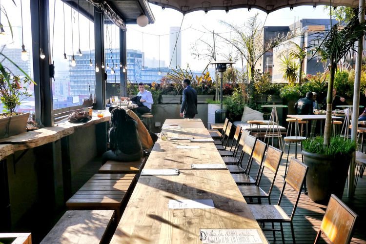 8 Great Date Night Ideas In Johannesburg Daddy s Deals