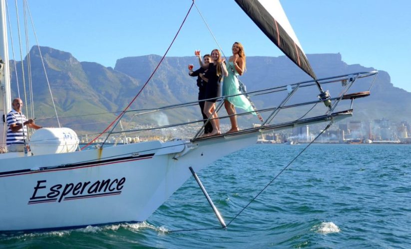 A 60-Minute Cruise for 2 with Waterfront Charters