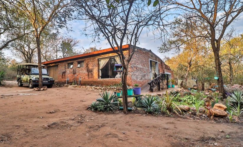 A 2-Night Bushveld Getaway for 2 People in Marloth Park